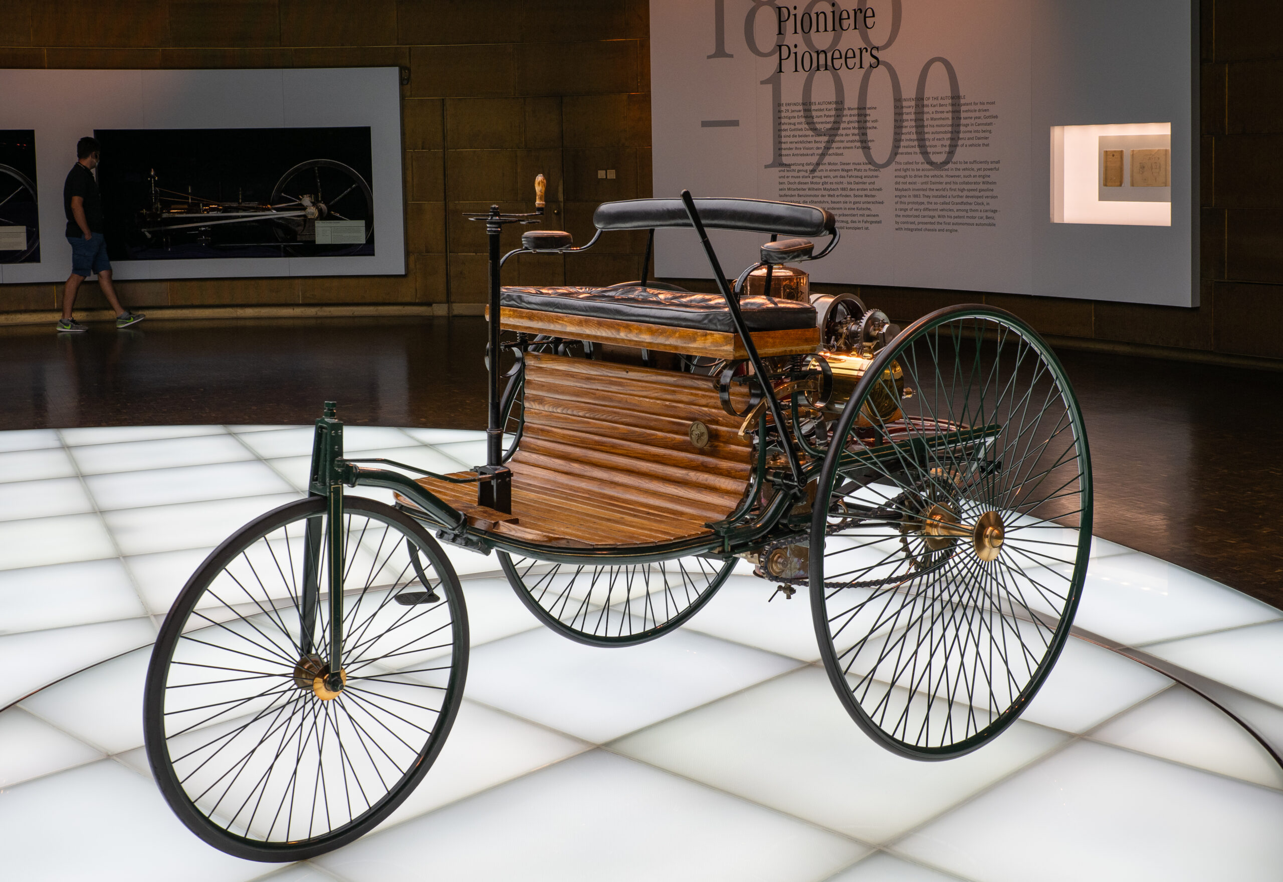 Mercedes-Benz Museum, Stuttgart – Part 1 - Chris & Sue's Excellent ...